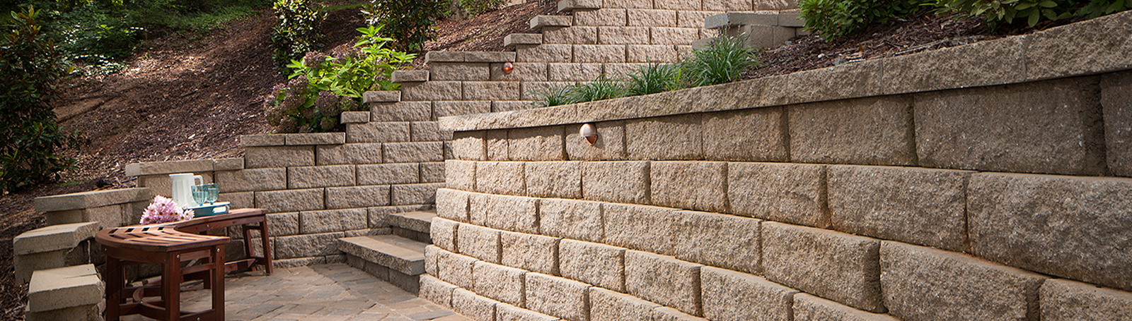 retaining_wall2 - Paver Connection
