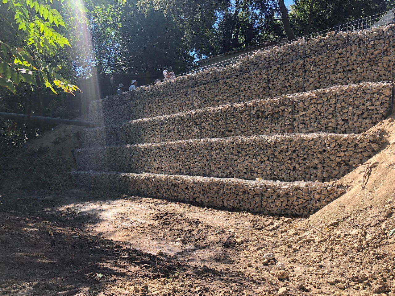 gabion_wall_3 - Paver Connection